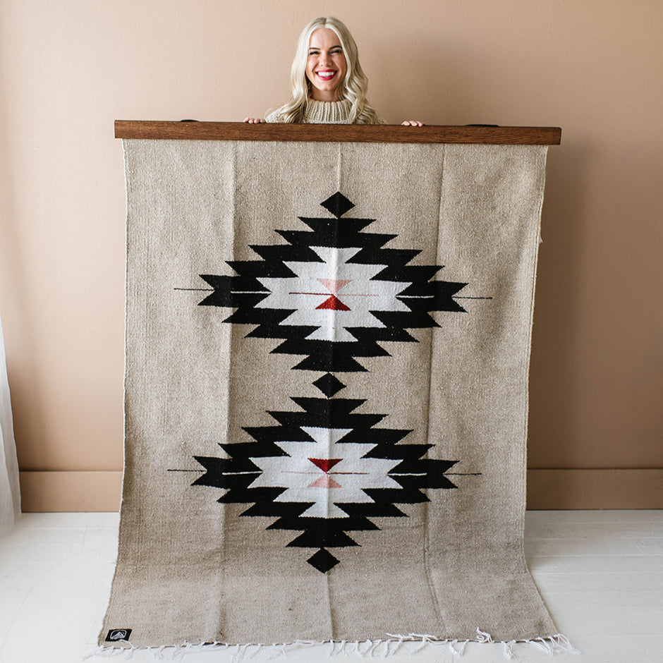 Wall Hanger for Large Tribal Rugs – Quilt Hangers